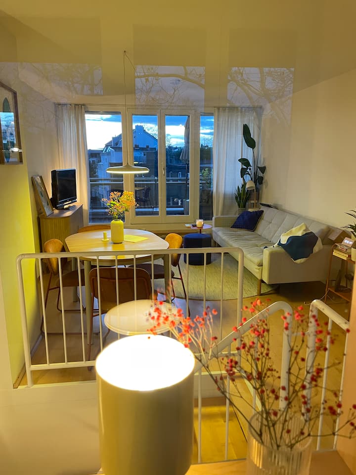 Helle Maisonette-wohnung In Bester Ehrenfeld-lage - Colonia