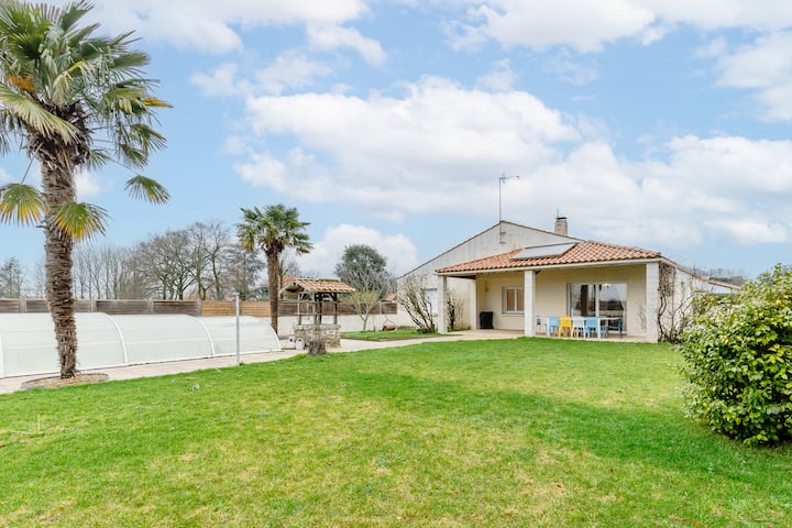 Maison Familiale, 10/11 Pers, Pmr, Piscine - Aizenay