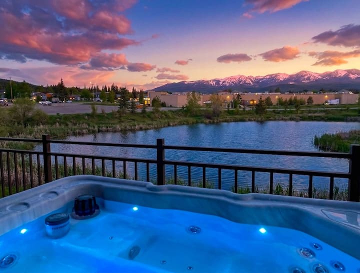 3 King Bed | Luxury Condo | Hot Tub | Sleeps 10 - Glacier National Park