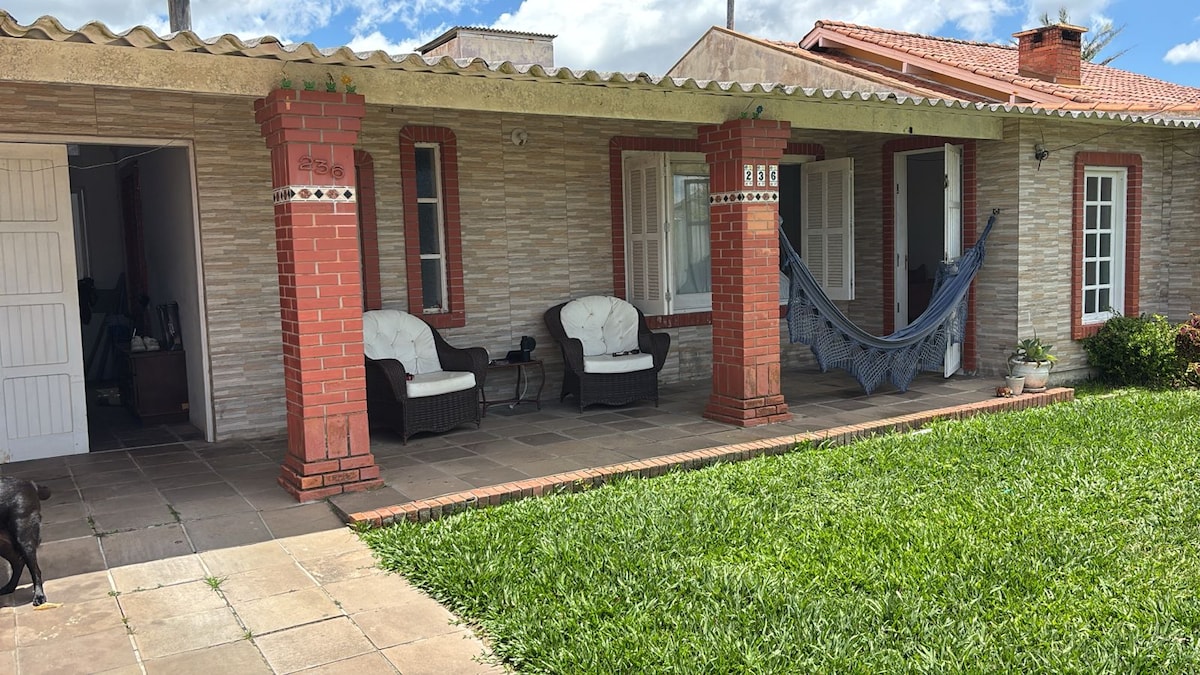 Imbé | Spacious House with Large Pool - Houses for Rent in Imbé, Rio ...