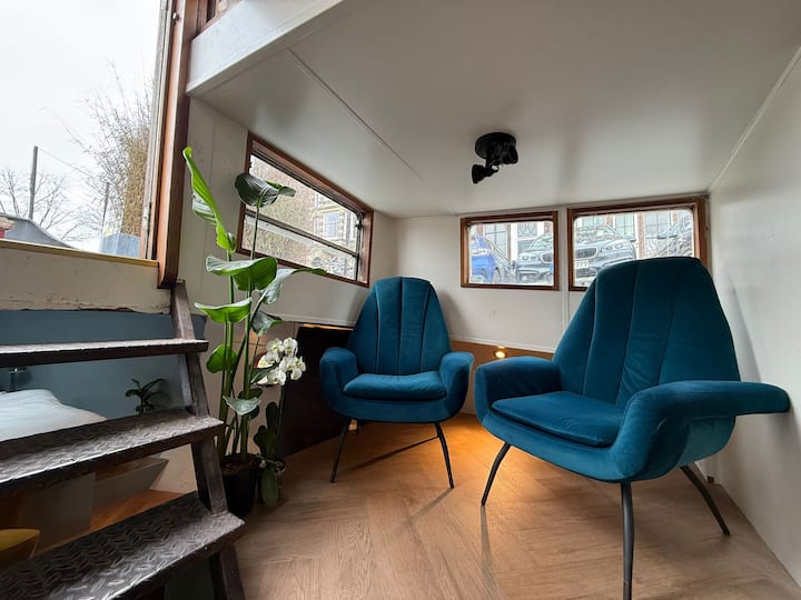 Luxurious Boutique Houseboat - Forepeak Suite - Amsterdam