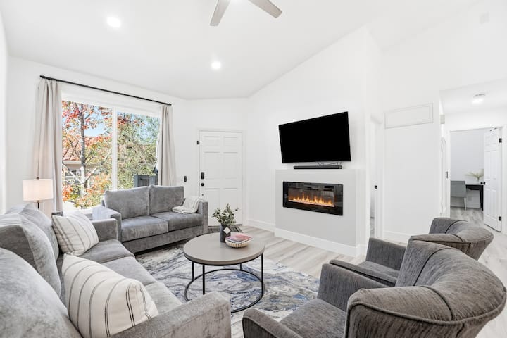 Trailside Coastal Retreat | Bike To Laguna Beach - Aliso Viejo