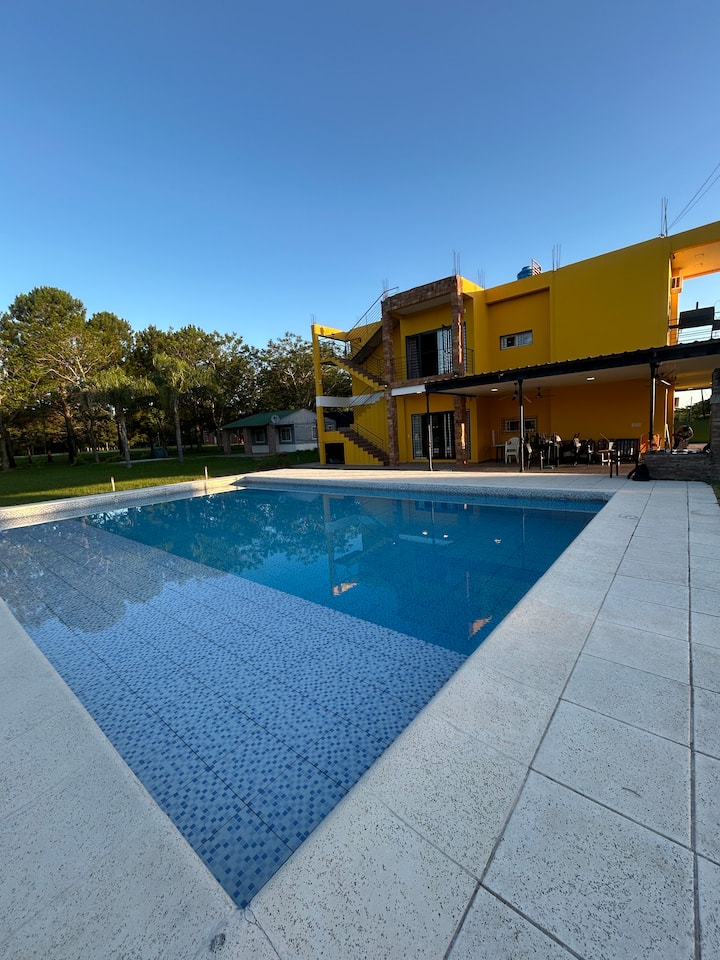 Alojamiento Para Flia Cerca De Paso De La Patria - Argentina