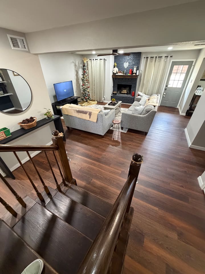 The Silver Lining In Mckinney - McKinney, TX