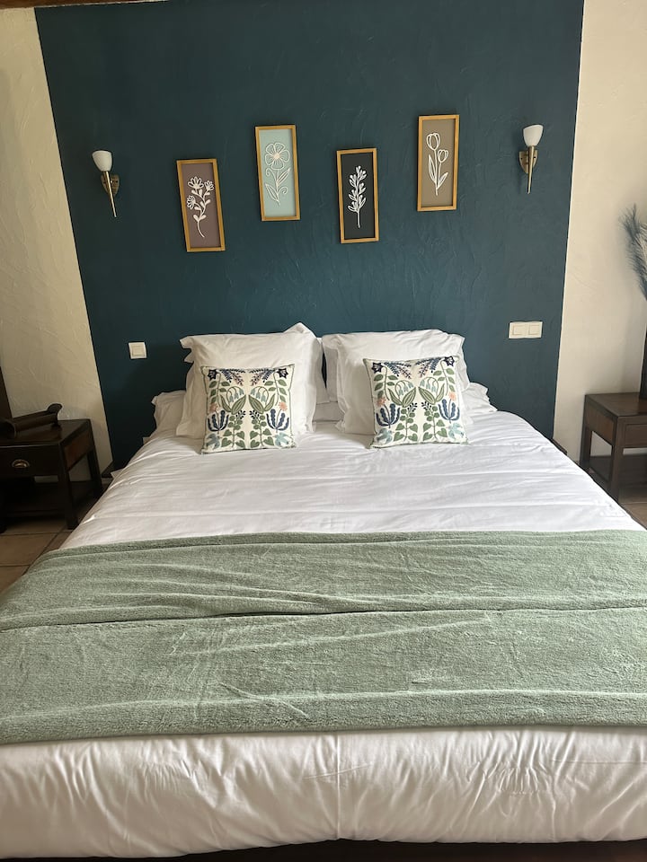 Chambre Quadruple Familiale - Vic-Fezensac