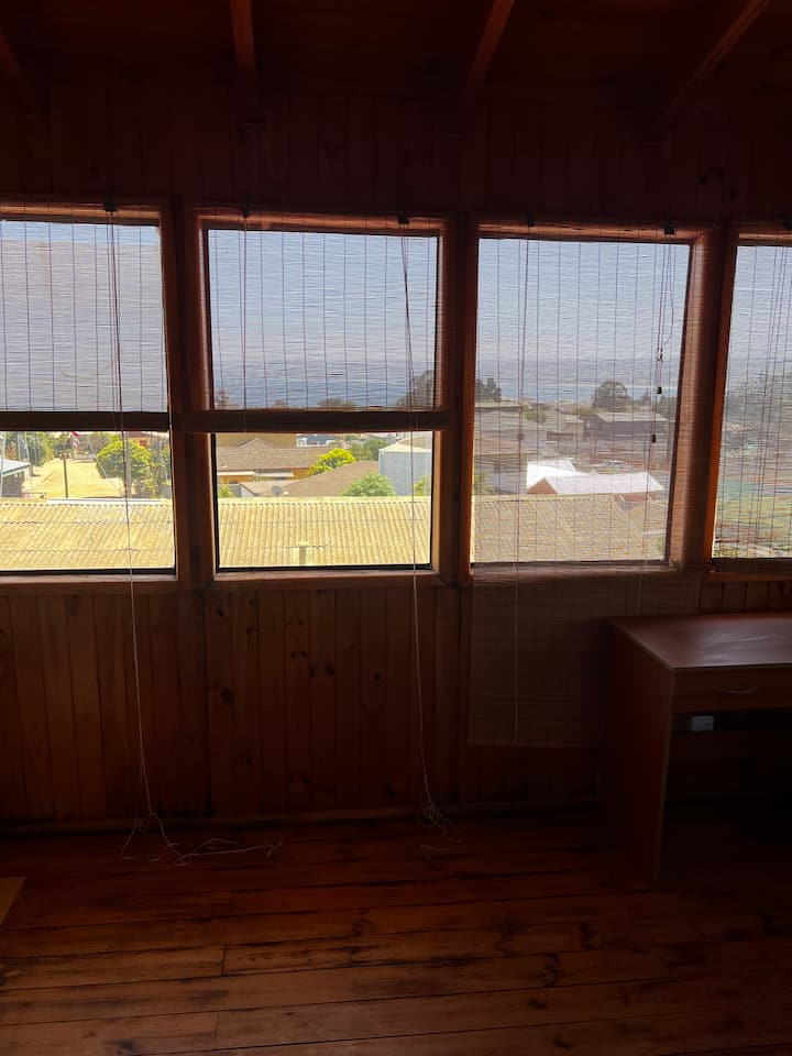 Casa Algarrobo/canelo
Con Vista Al Mar - El Quisco