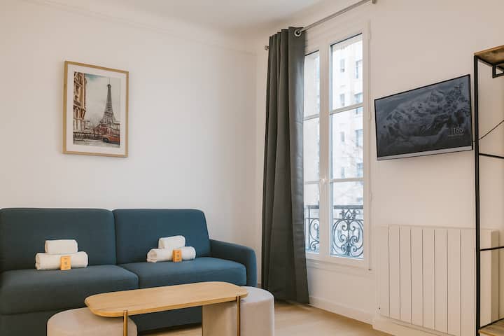 Charming Apartment Near Moulin Rouge 1 Bdr - Paris