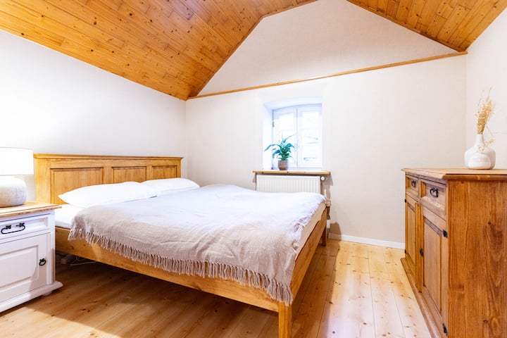 Charmantes Haus In Quiddelbach: Wifi Smart Parken - Nürburg