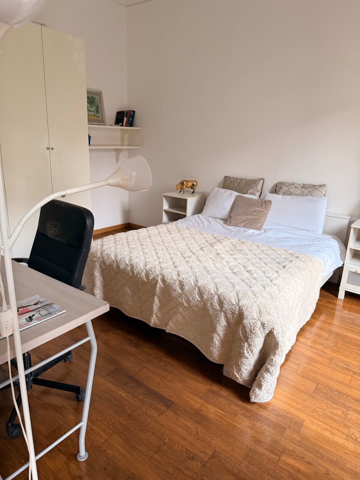 Un Luminoso Trilocale A 1,5km Dal Duomo - Milan