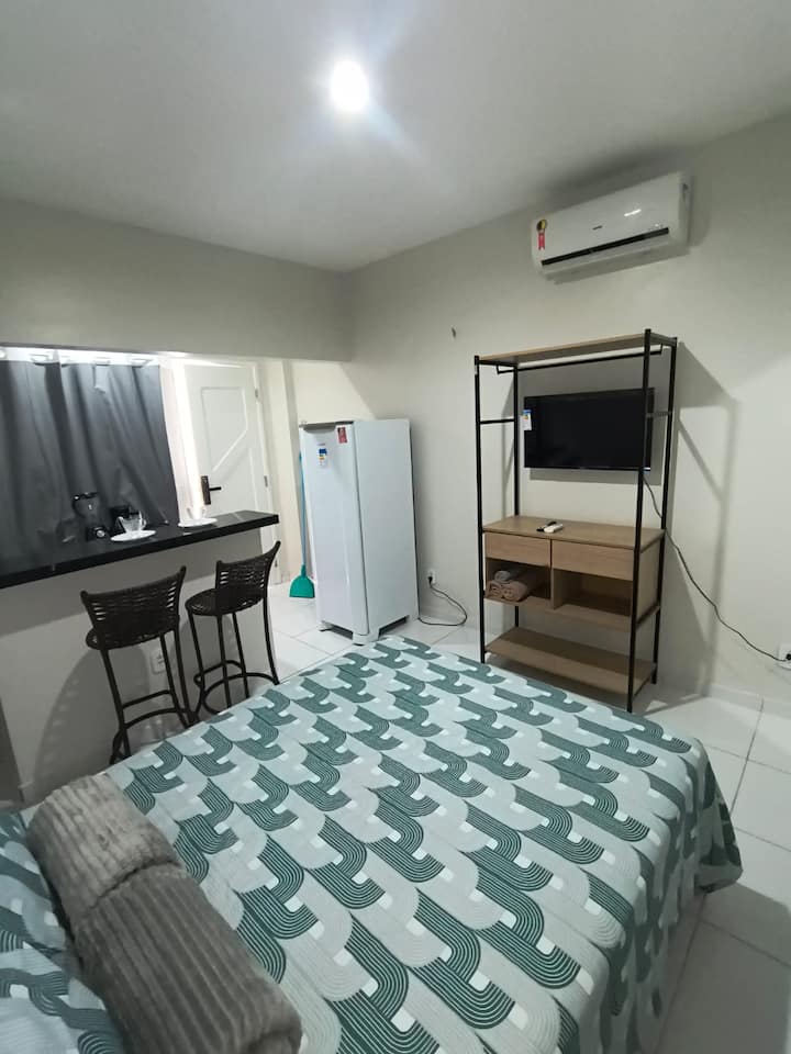 Kitenet Calhau 500 Mt Praia, Cama Casal 2 Pessoas - São Luís