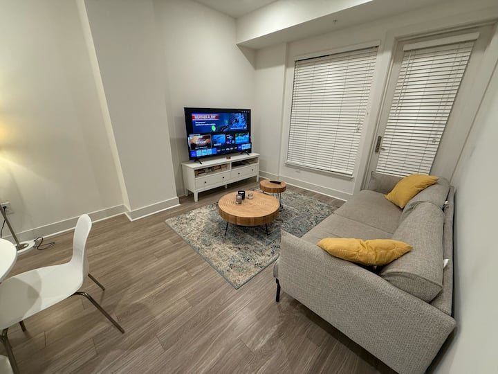 Luxury Building 1bedroom Apartment W/parking Pool - Fashion District - Los Angeles