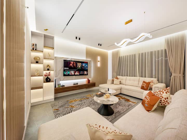 Jbr# Next To Dubai Eye#marina View 4br #Beachfront - Dubái