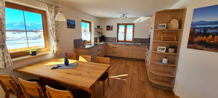 Apartment Hipp No. 3 - Mountain Views & Wellness - Schwangau