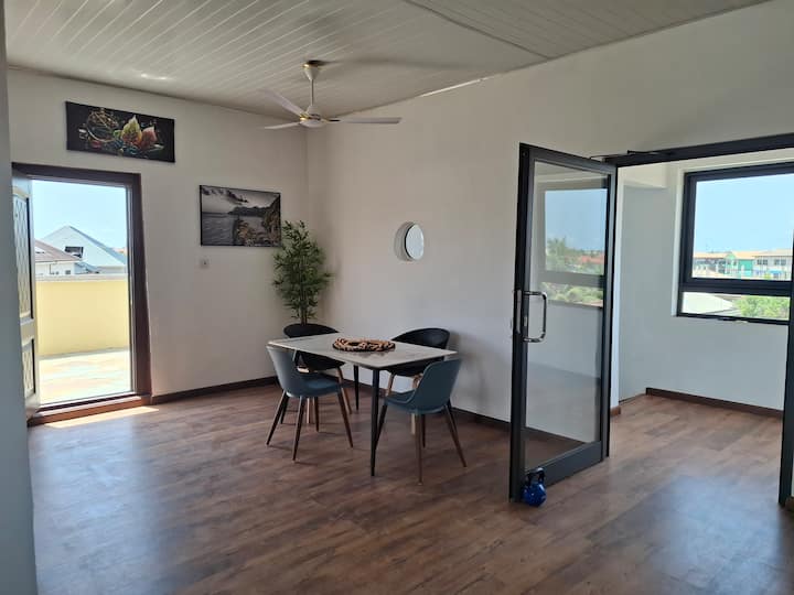 Top-floor Apartment In Spintex Accra - Ghana