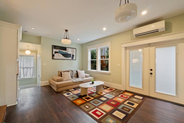 Spacious 4br/2ba Home @Seattle | Ping Pong & Bbq - Laurelhurst - Seattle