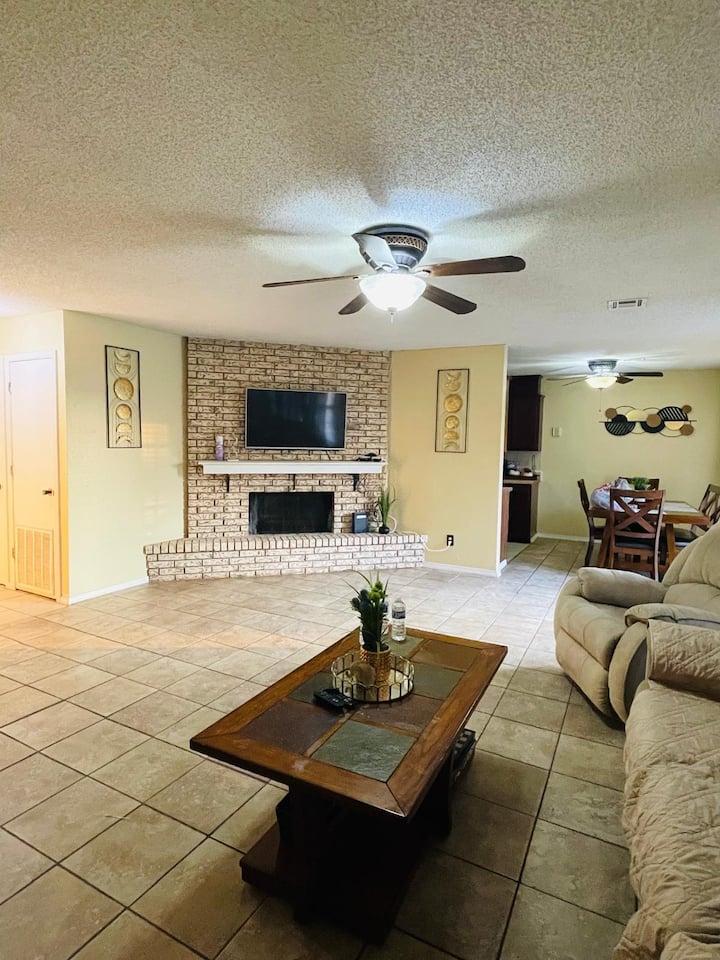 Make Great Memories At This Beautiful Home - Muskogee, OK