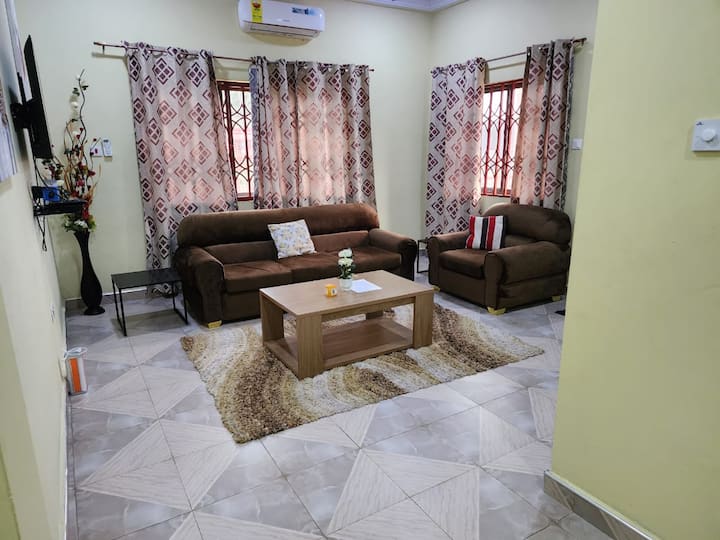 Elite 1bedroom Apartment With Balcony Abura Dunkwa - Ghana