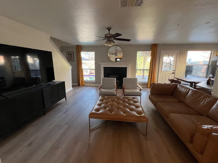 Pool House In Lake Dallas - Denton, TX