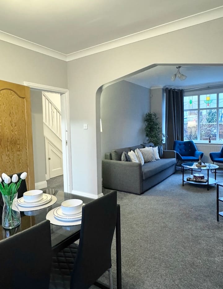 Contractor&family Stays| Cityhospital |3br|parking - Nottingham