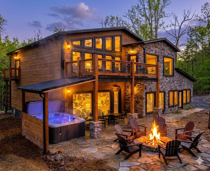 Creekside, Indoor Pool, Hot Tub, Theatre, Fire Pit - Pigeon Forge, TN