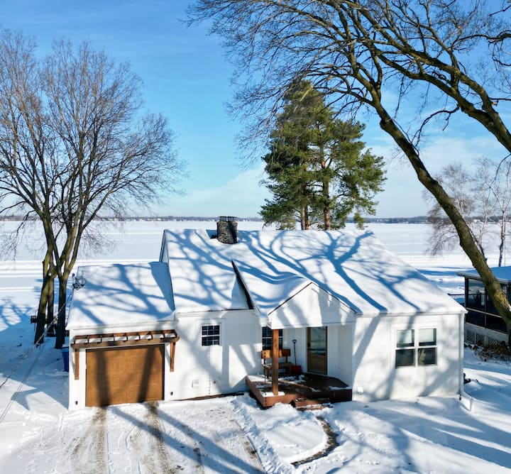 Forest Lake Lookout - Forest Lake, MN