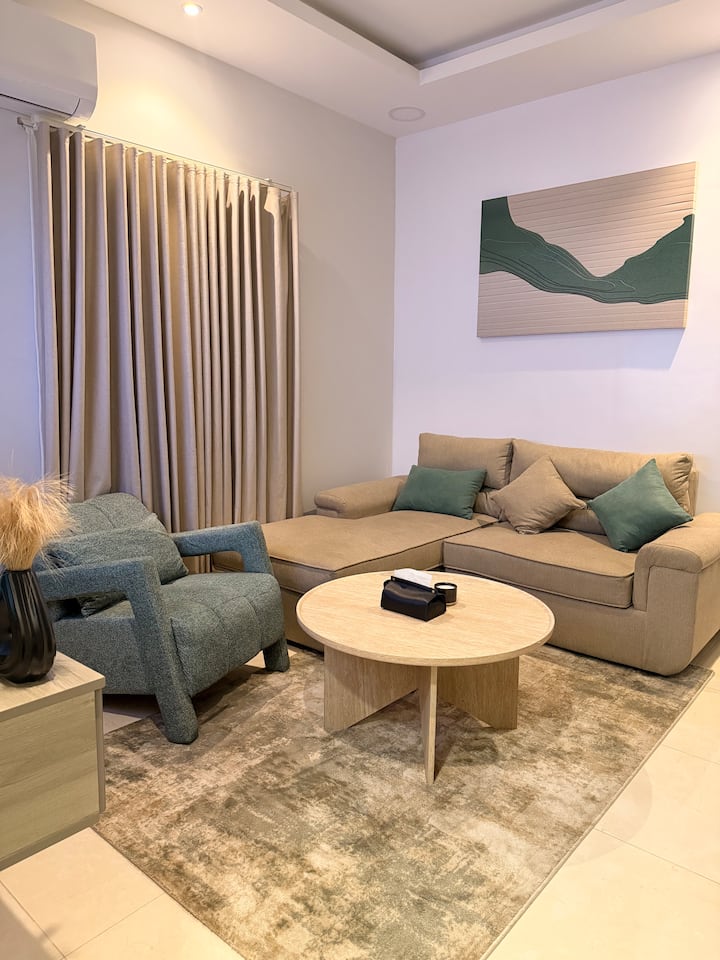 شقة غرفتين نوم وصالة 
 Najdelia Apartment - Dammam