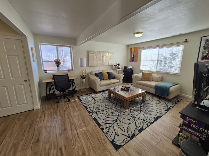 Private Cozy Guest Suite With Thoughtful Touches - Sparks, NV