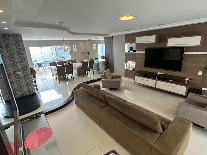 Casa Aeroporto, Alto Padrão Piscina, Hidromassagem - São José dos Pinhais