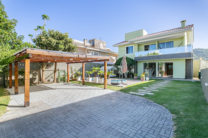 Refúgio De Piscina E Paz • 900m Da Praia! - Florianópolis