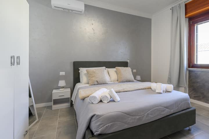 Silver Nest - 9 Min To Airport - Netflix & Wi-fi - Fiumicino
