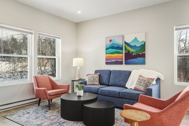 The Grape Escape - Riesling - Wine Trail Luxury - Watkins Glen