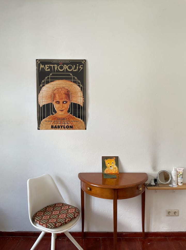 Private Room In Berlin's Hippest Neighbourhood - Berlin