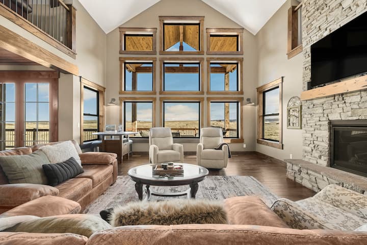 Lodge Retreat|hot Tub-theater-games|earlyinlateout - Driggs, ID