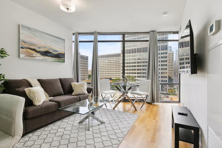 Panoramic Views In The Heart Of Downtown Toronto - Toronto