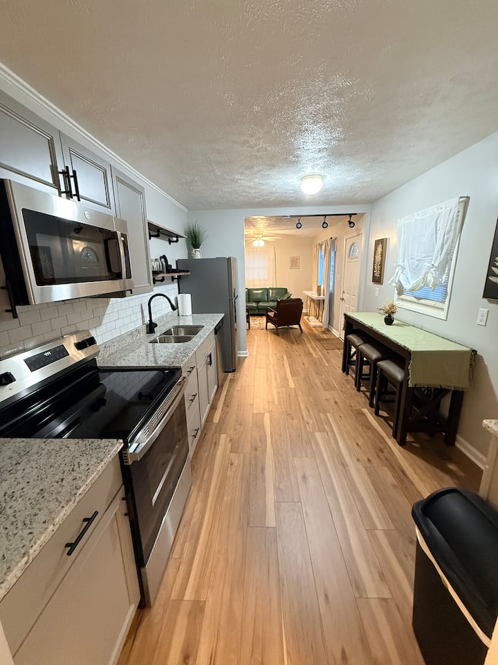 Cozy Modern Ranch Near Downtown Fredericksburg, Va - Fredericksburg, VA