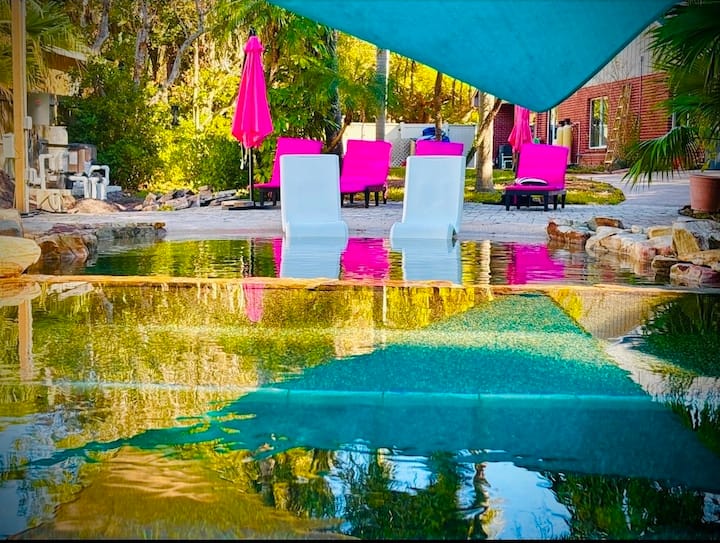The Castles Made Of Sand - Madeira Beach, FL