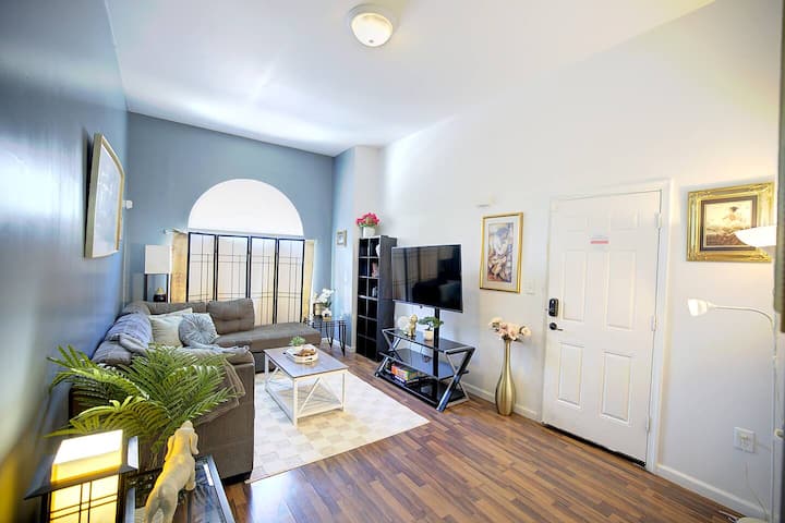 Regal Residence Kng Suite 2k Sqft W/free St Prk - Baltimore, MD