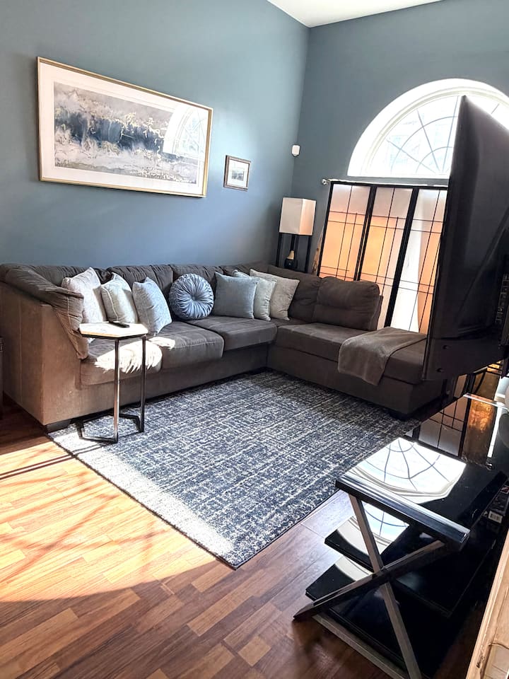 Charm City King Size Apartment W/free St Parking - 볼티모어