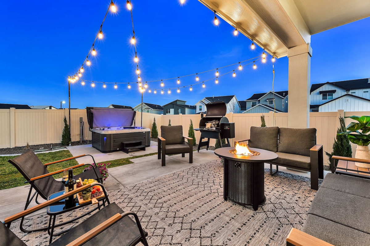 Gather & Unplug | Hot Tub, Game Room | Sleeps 16 - Houses for Rent in ...