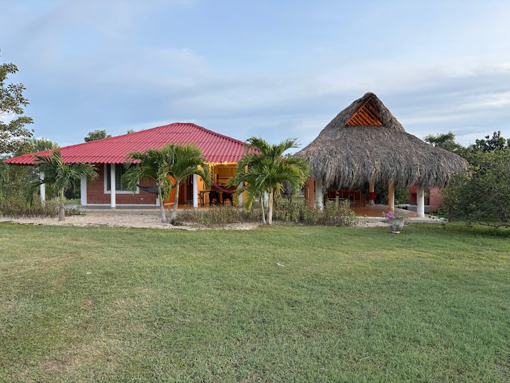 Finca Terranova | Casa Campestre Con Kiosco - Córdoba (Colombia)