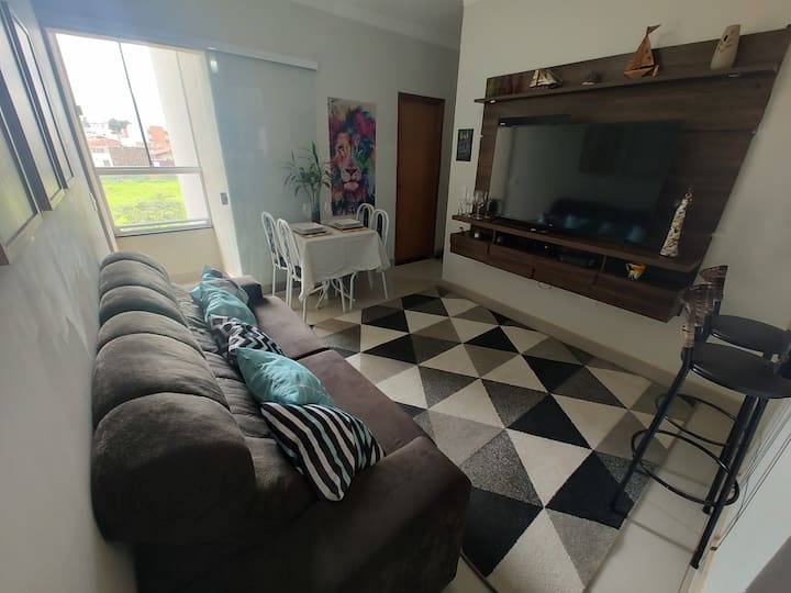 Apê Completo Com Suíte • 700m Da Uniube - Uberaba