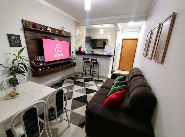 Appartement Entier Suite Avec Climatisation Télévision 55 Pouces Près De L'université - Uberaba