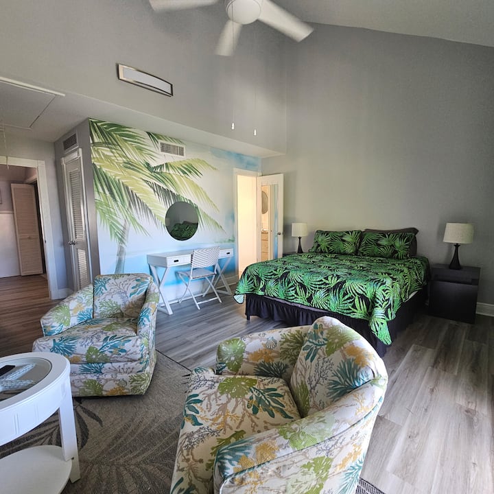 Key Lime Hideaway - Key West, FL