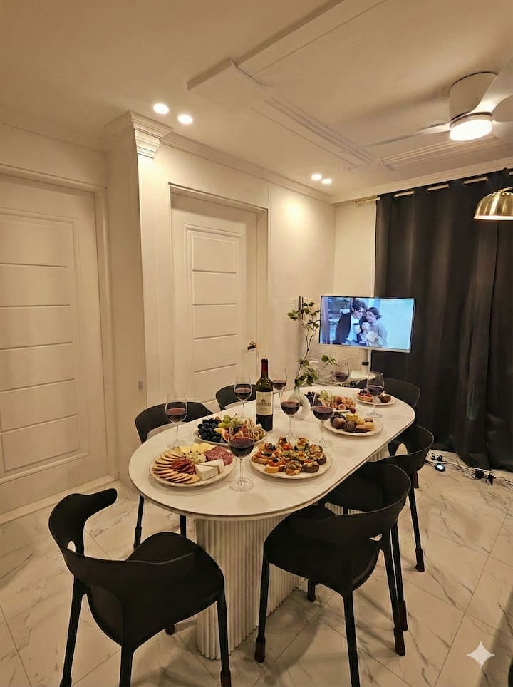 [New]오픈특가/호텔침구/침대3개/ 최대7명/아기의자/아기욕조/주차완비/스테이모노로그 - Gwangju