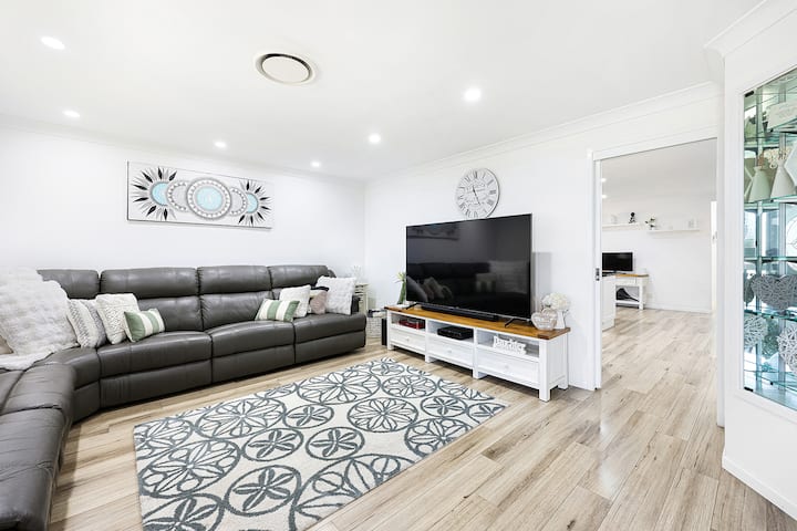 White Wash Retreat - Tamworth