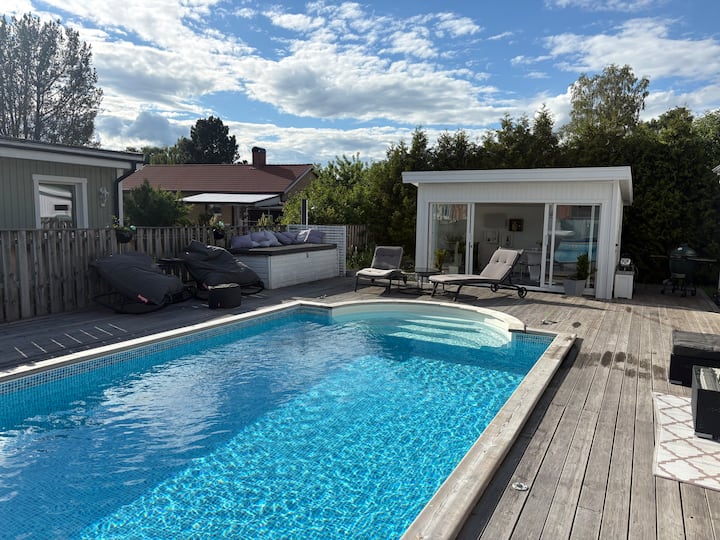 Rum I Villa Uthyres. Möjlighet Till Eget Badrum - Uppsala