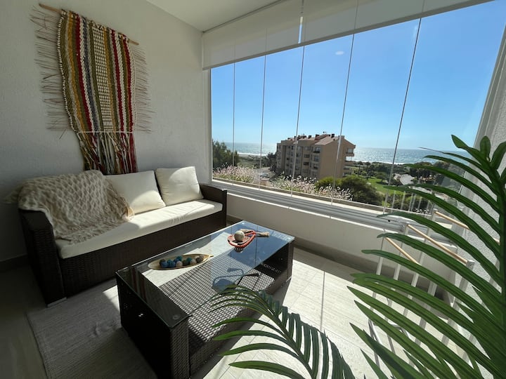 Lindo Departamento Estudio - Santo Domingo, Chile