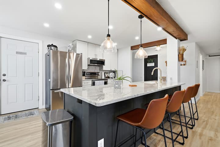 Cotton Creek Cottage - Casper, WY