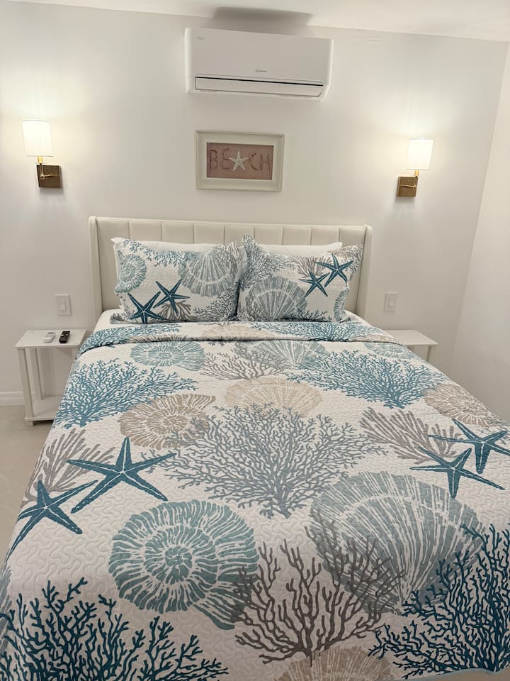 Seaside Nest - Holiday, FL