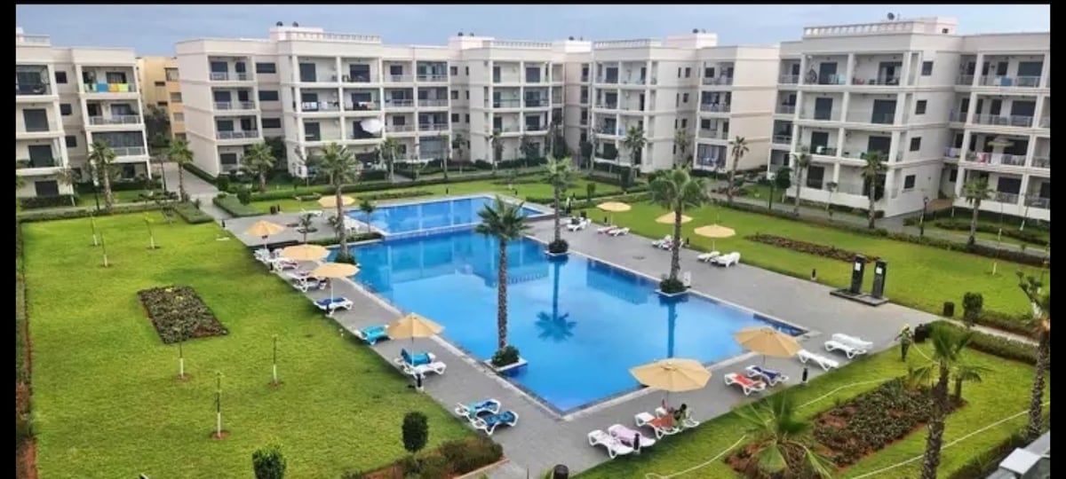 Apartamento en planta baja con jardín piscina playa a 5 min ...
